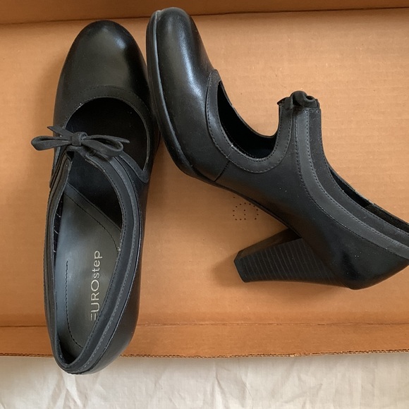 Eurostep | Shoes | Eurostep Leather Mary Janes | Poshmark